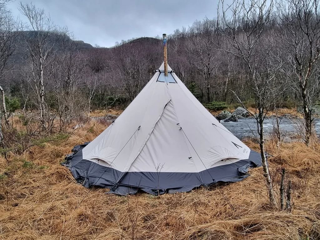 Nortent Lavvo 6 PC Tent