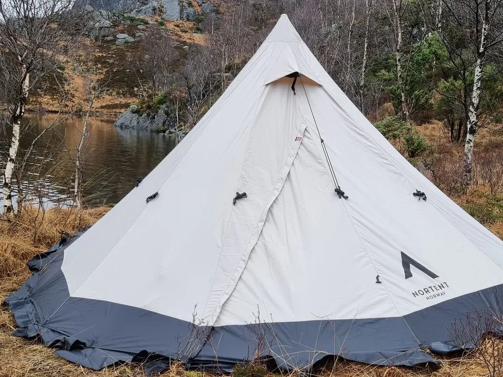 Nortent Lavvo 6 PC Tent